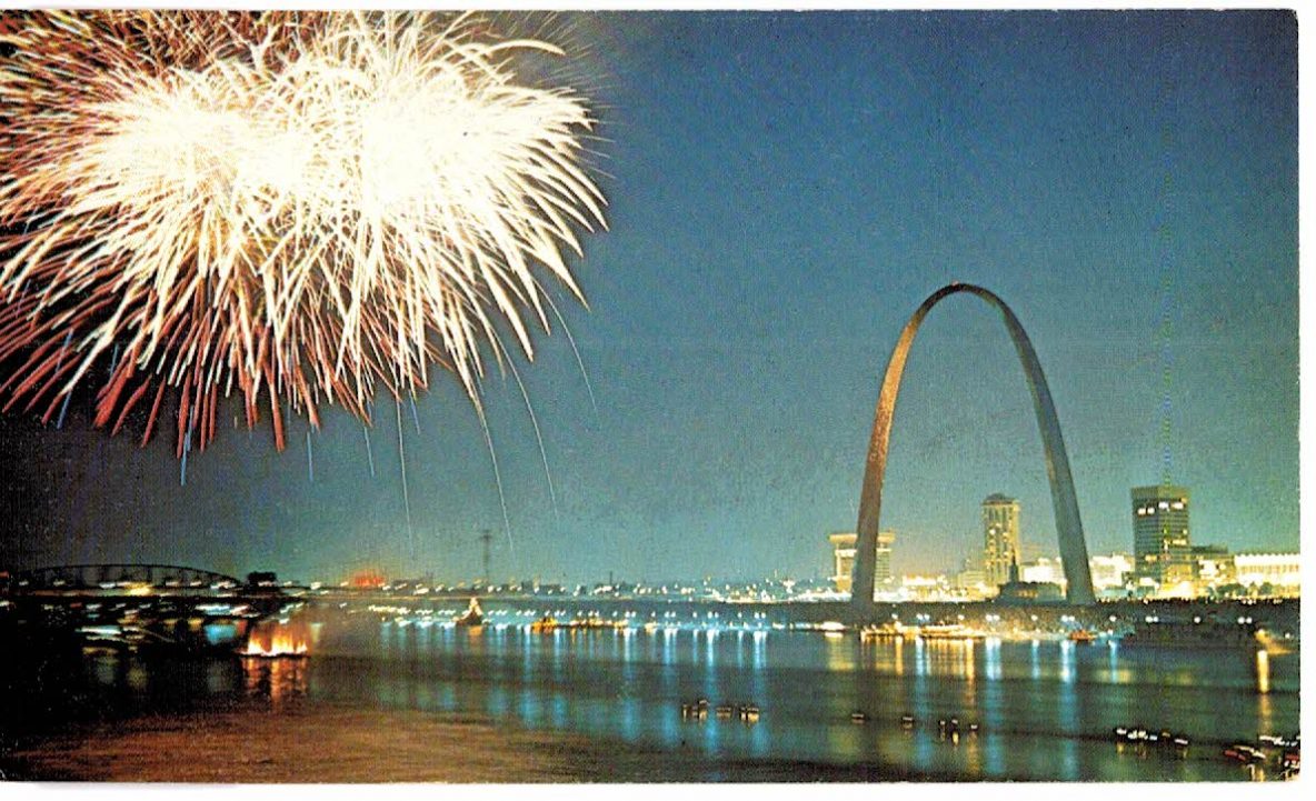 Chrome postcard. St Louis Gateway Arch, July 4th. Independence Day ...