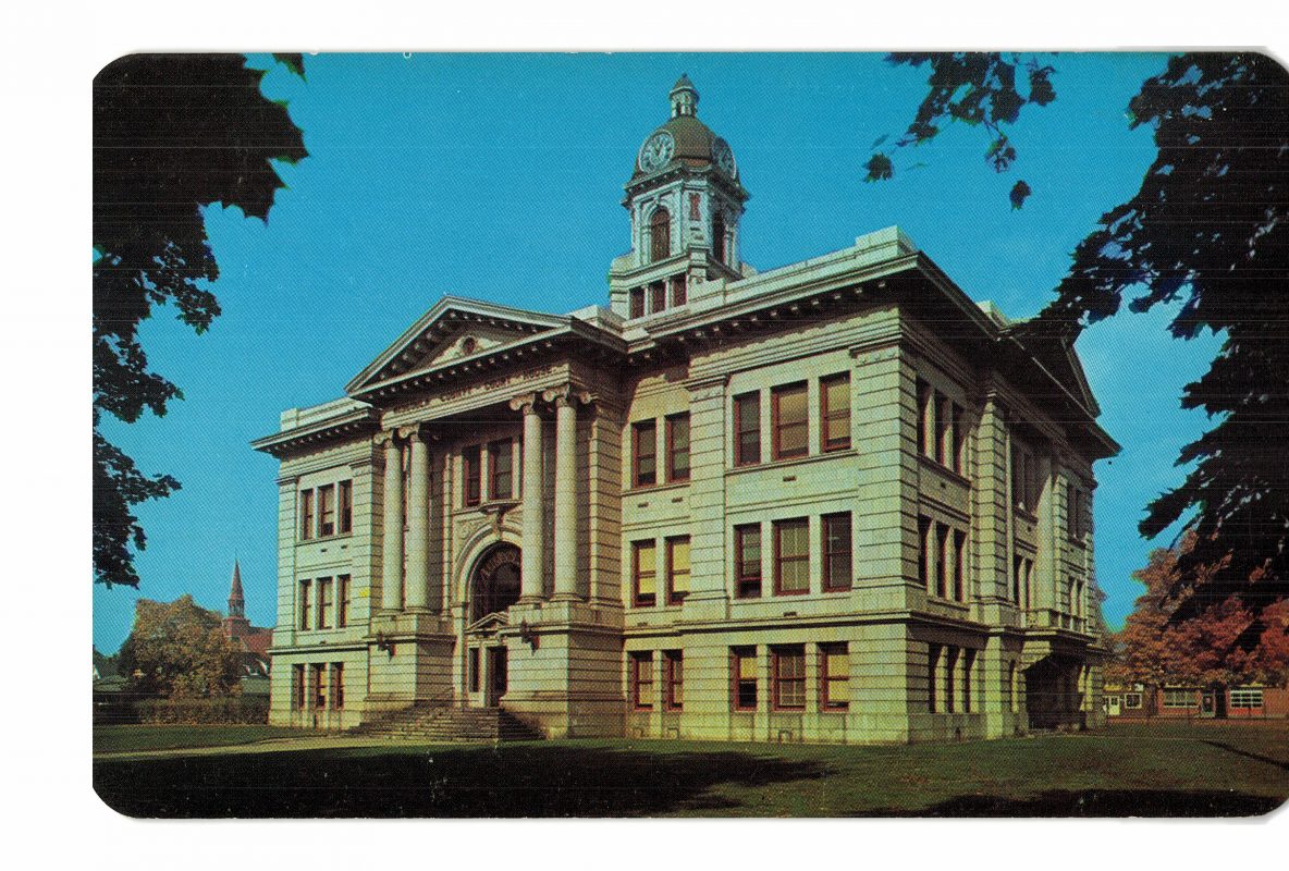 Chrome postcard. Second Avenue, Cedar Rapids, Iowa. Black and white ...